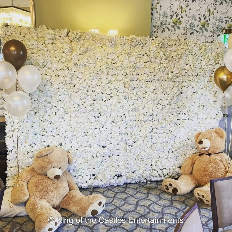 Ivory Flower Wall - Bouncy Castle Hire, Rodeo Bull hire, Slush puppie ...